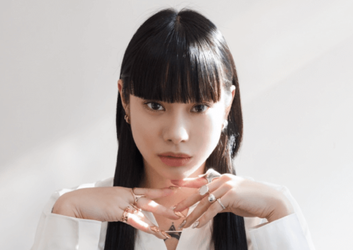 忍びの家あやめ役｜仲万美(バンビ)wikiプロフ！ダンス経歴や結婚歴、彼氏について